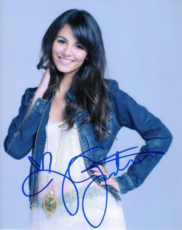 Victoria Justice Signed 8x10 Photo - Memorabilia For Less