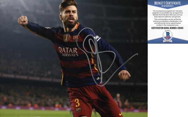 Gerard Pique Signed 11x14 Photo Spain FC Barcelona Beckett BAS ...