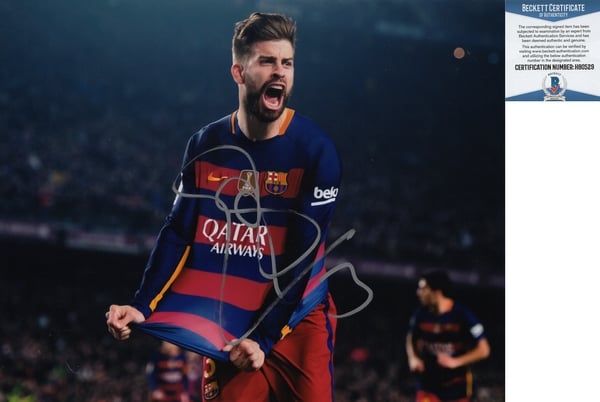 FC Barcelona Gerard Pique Signed 11x14 Photo Beckett BAS - Memorabilia ...