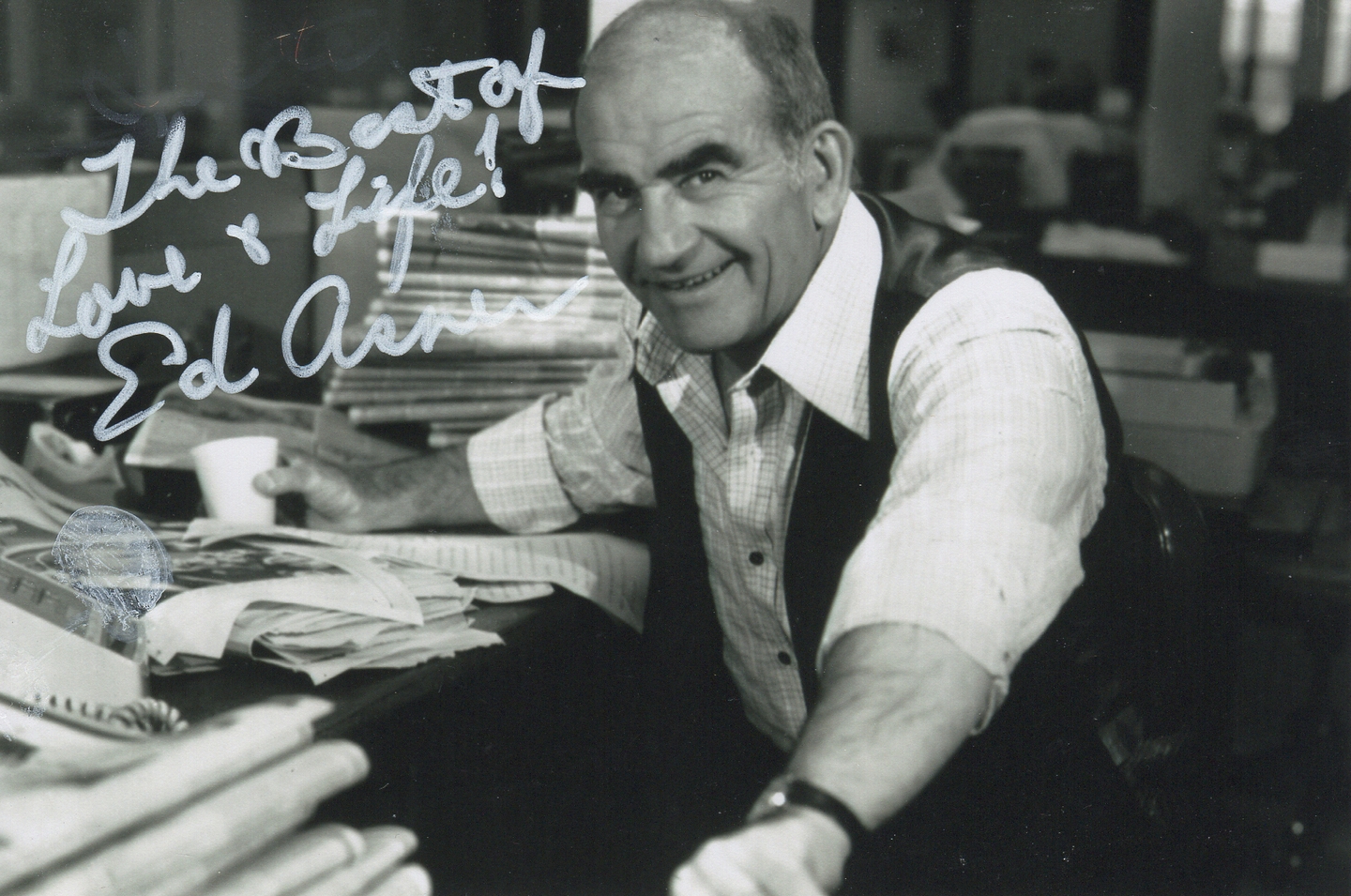 Ed Asner Signed 4x6 Photo 14 - Memorabilia For Less