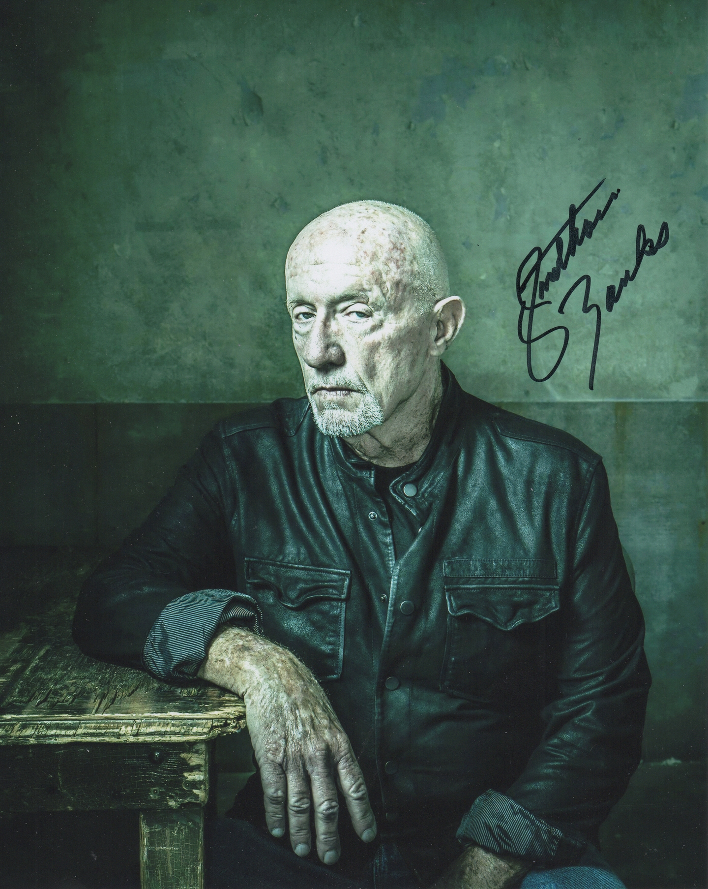 Jonathan Banks Signed 8x10 Photo - Memorabilia For Less