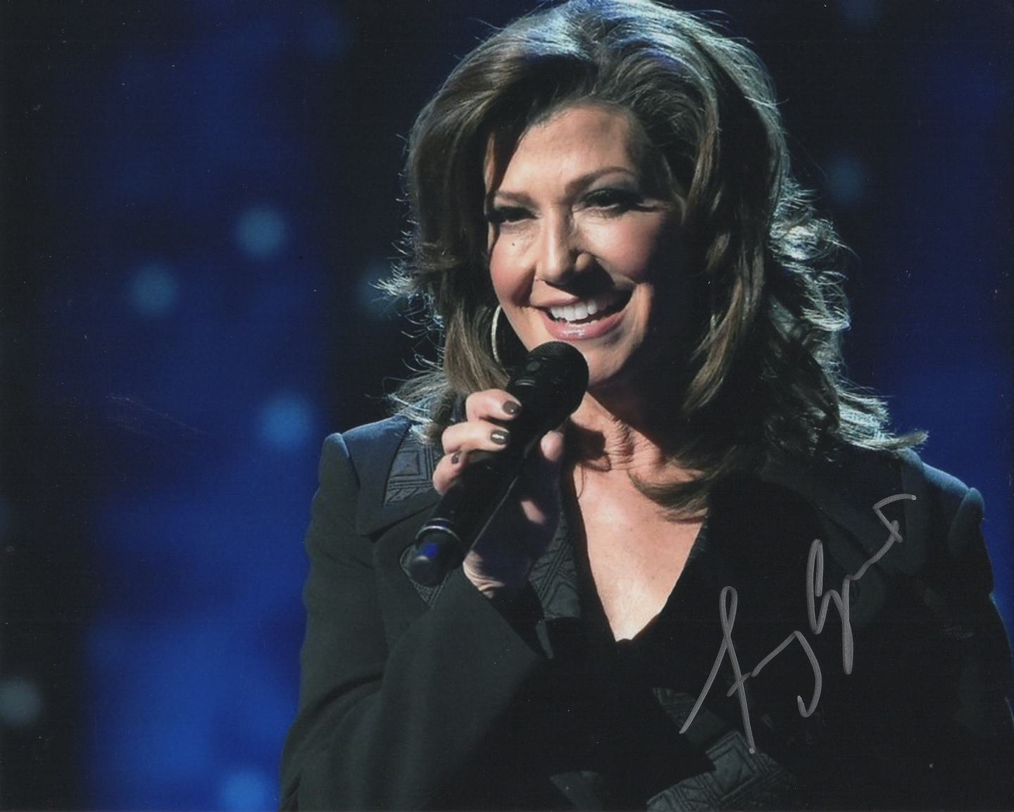 Amy Grant Signed 8x10 Photo 1 - Memorabilia For Less