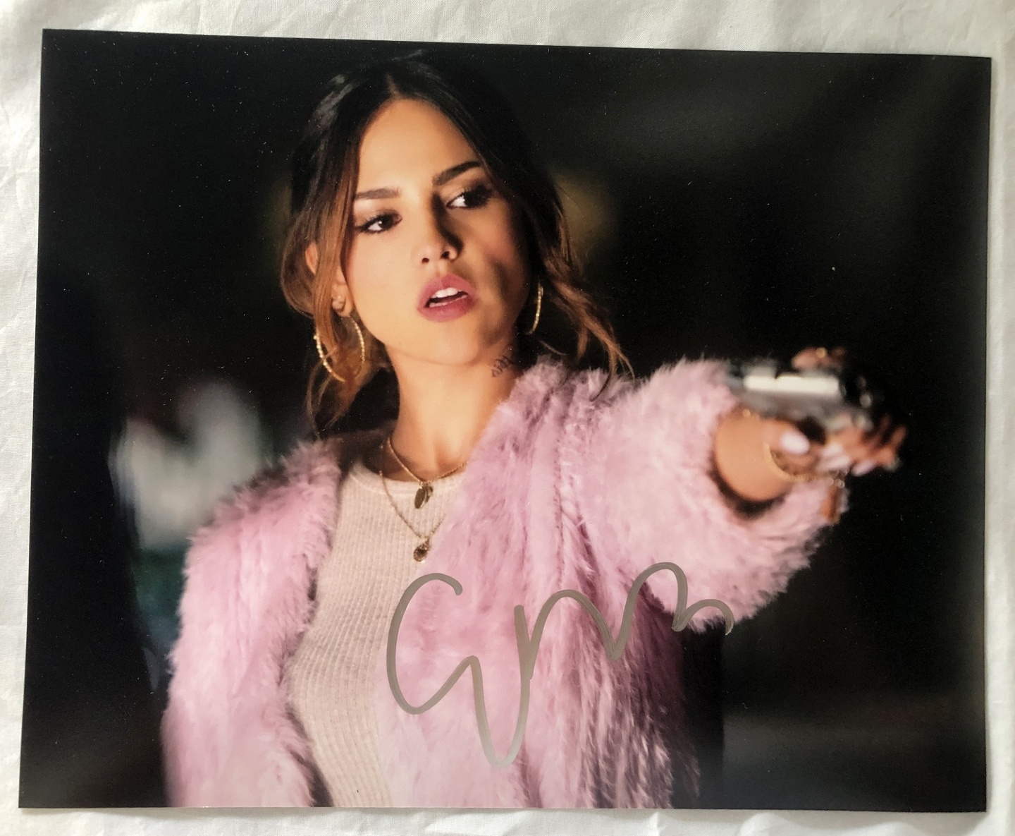 Eiza Gonzalez Signed 8x10 Photo Dusk Dawn - Memorabilia For Less