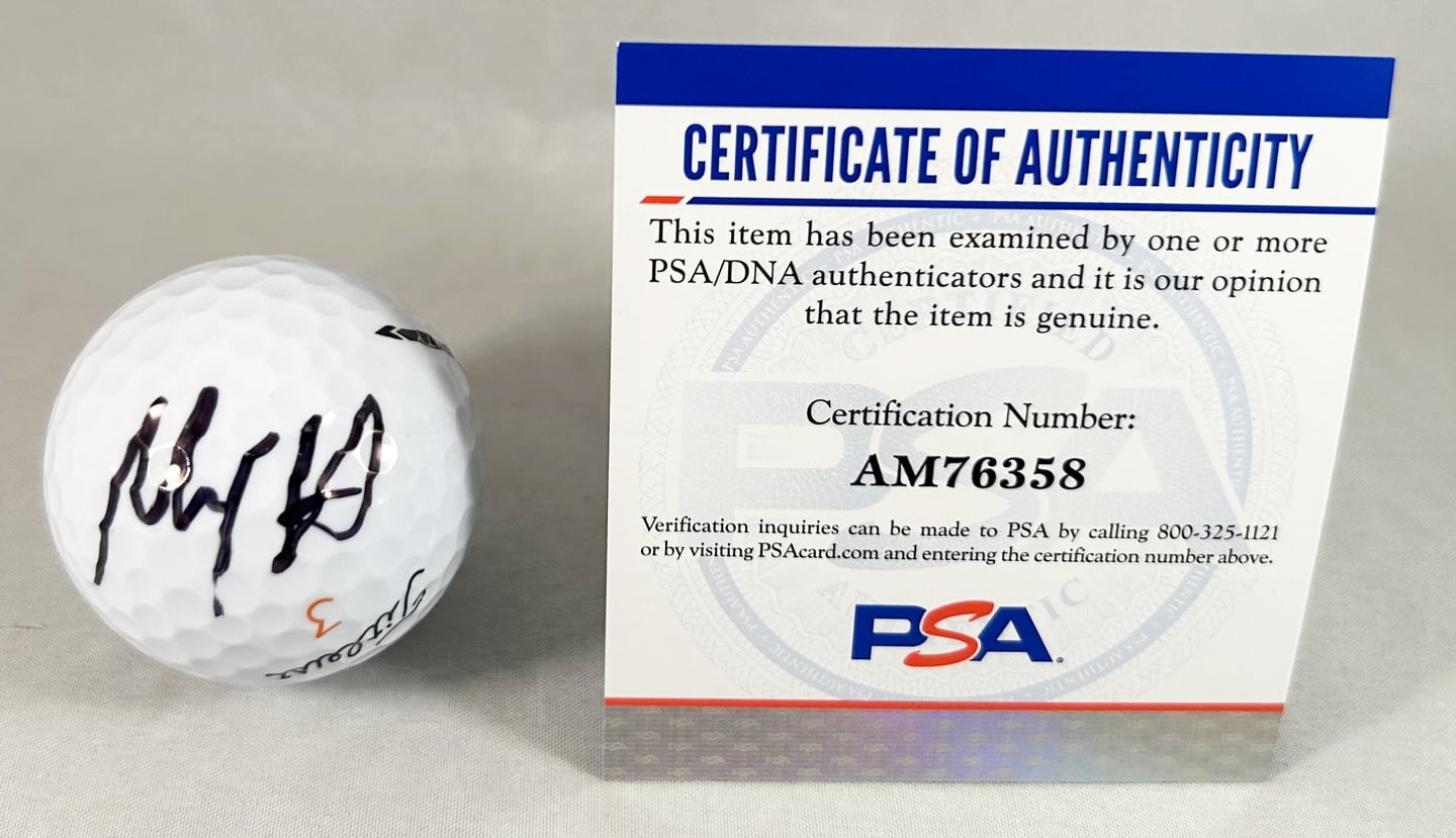 Max Homa Signed Golf Ball PSA/DNA - Memorabilia For Less
