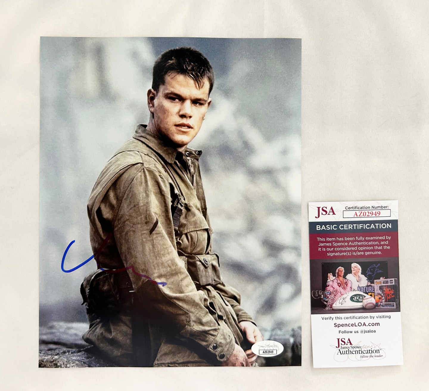 Matt Damon Signed 8x10 Photo JSA 5 - Memorabilia For Less