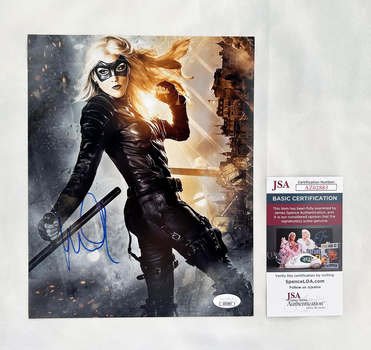 Katie Cassidy Signed 8x10 Photo JSA 1 - Memorabilia For Less