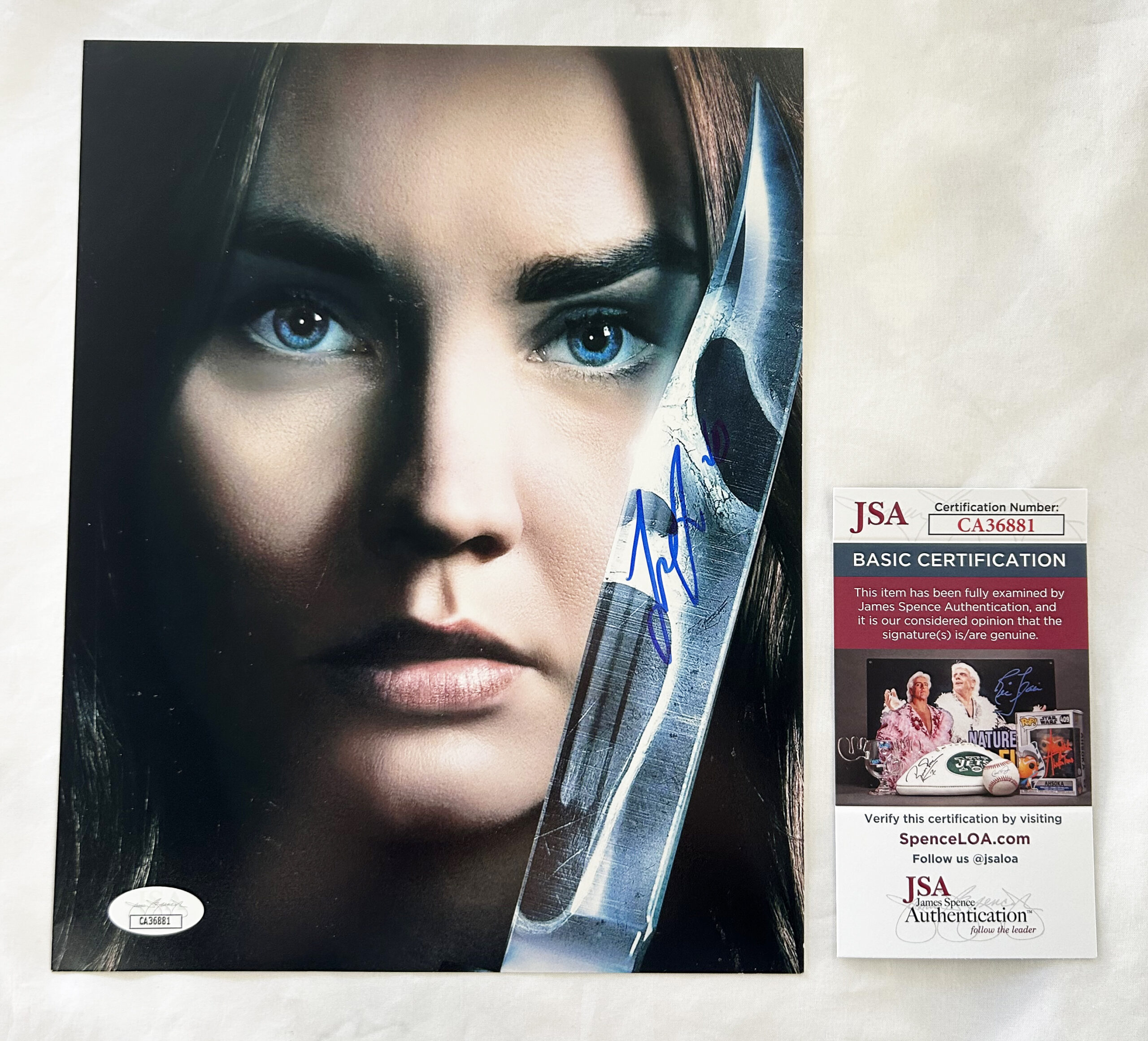Liana Liberato Signed 8x10 Photo JSA Scream - Memorabilia For Less